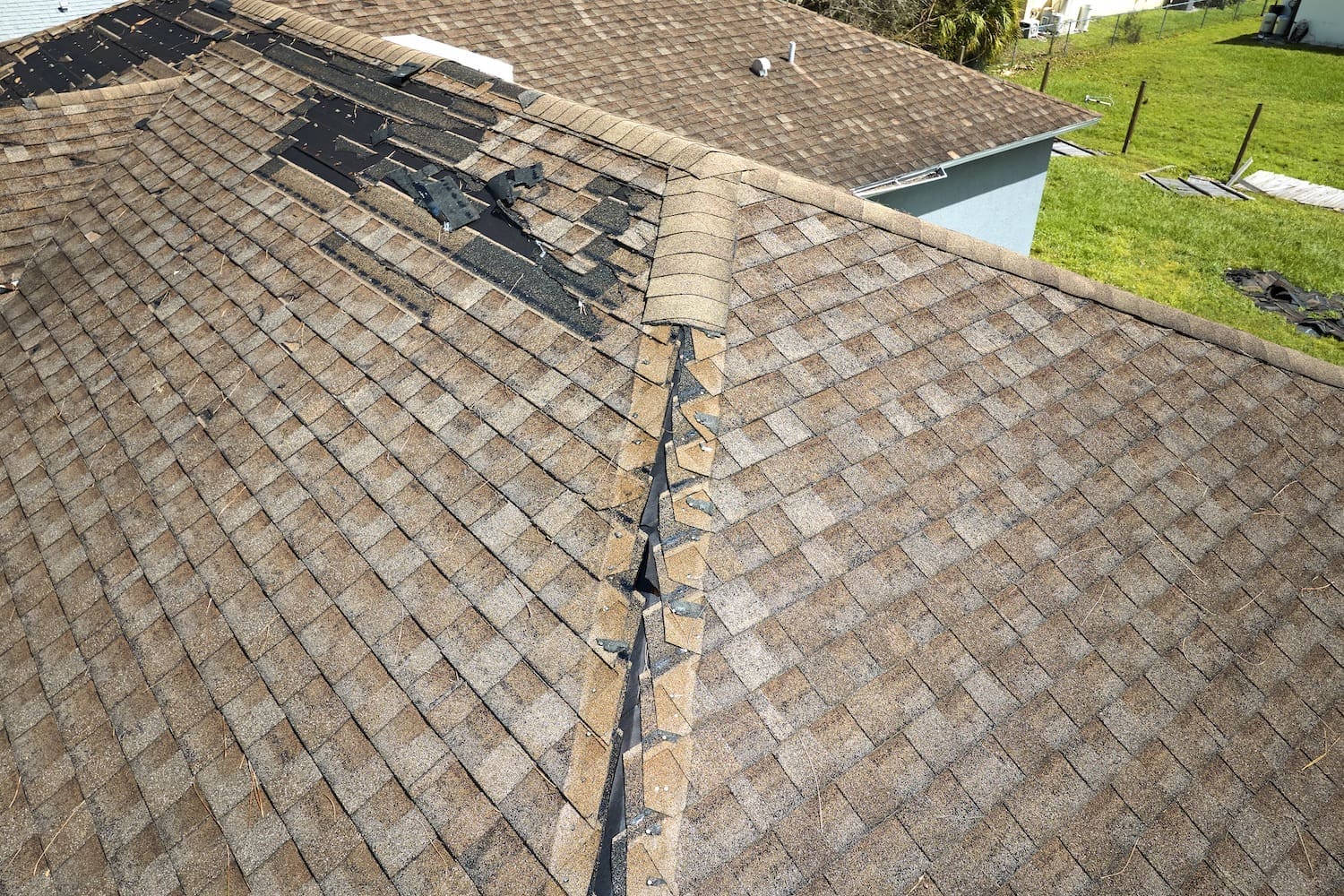 Top 5 signs it's time to replace your roof | Diamond Roofing